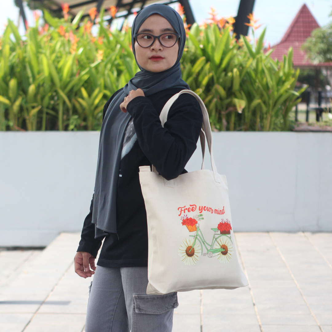 Tas Kanvas Custom Tote Bag 2025: Tren, Manfaat, dan Tips Memilih yang Tepat - Fems Official